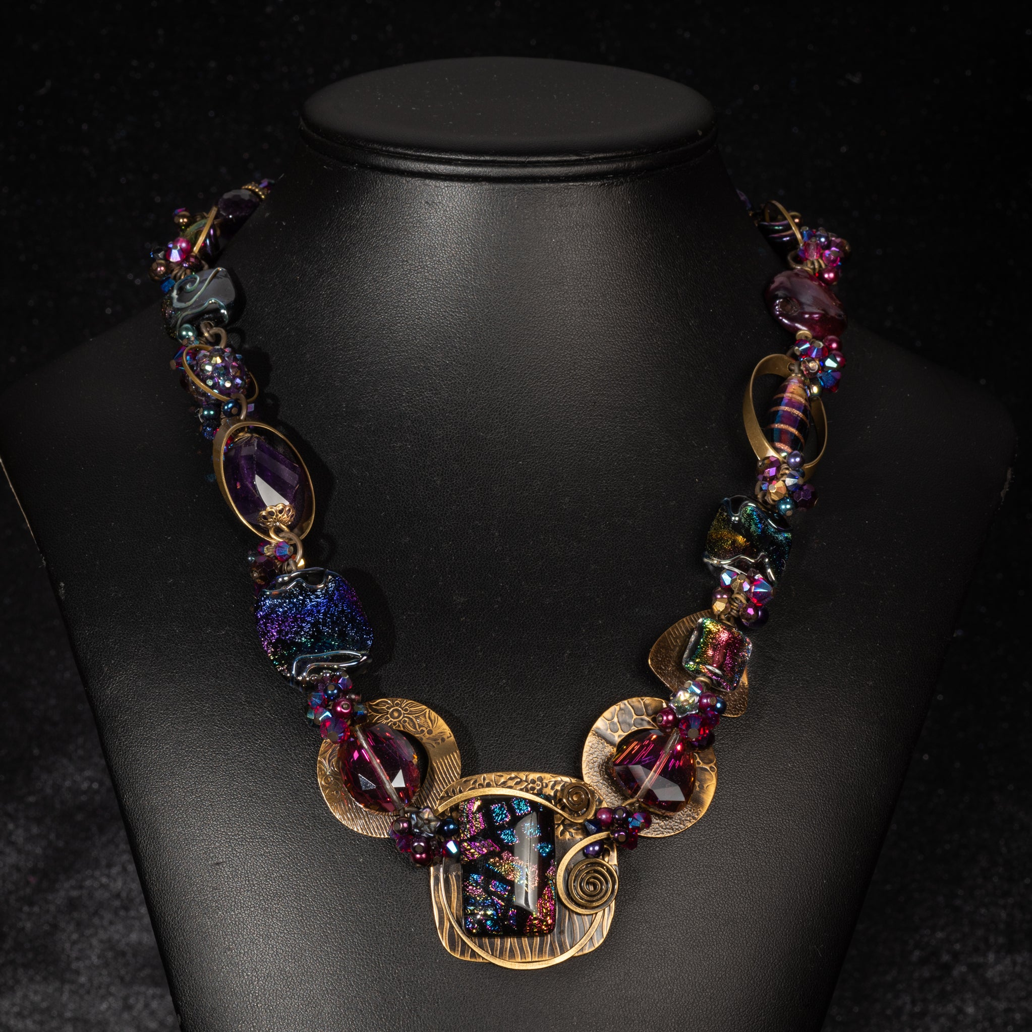 A handmade colorful jewelry garden | Rose Garden | Honica’s garden!