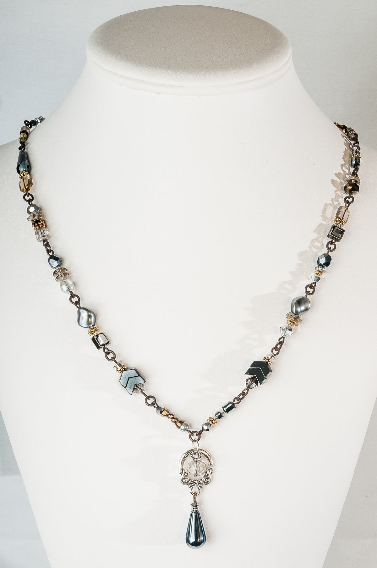 A unique handmade jewelry - Silver Mist from jewelry designer, Honica!