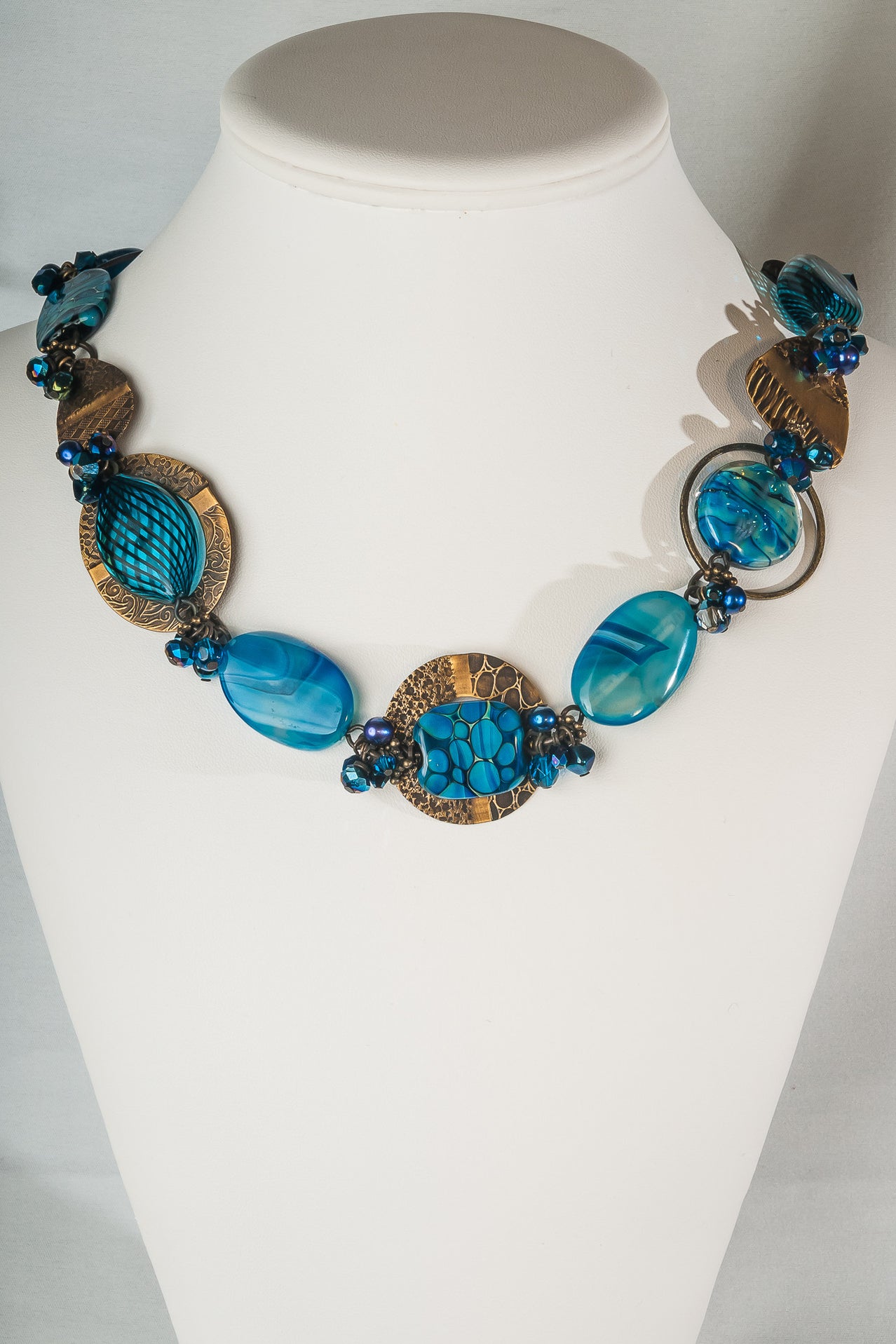 Handmade jewelry, colors like icebergs & emeralds, Solitude by Honica!