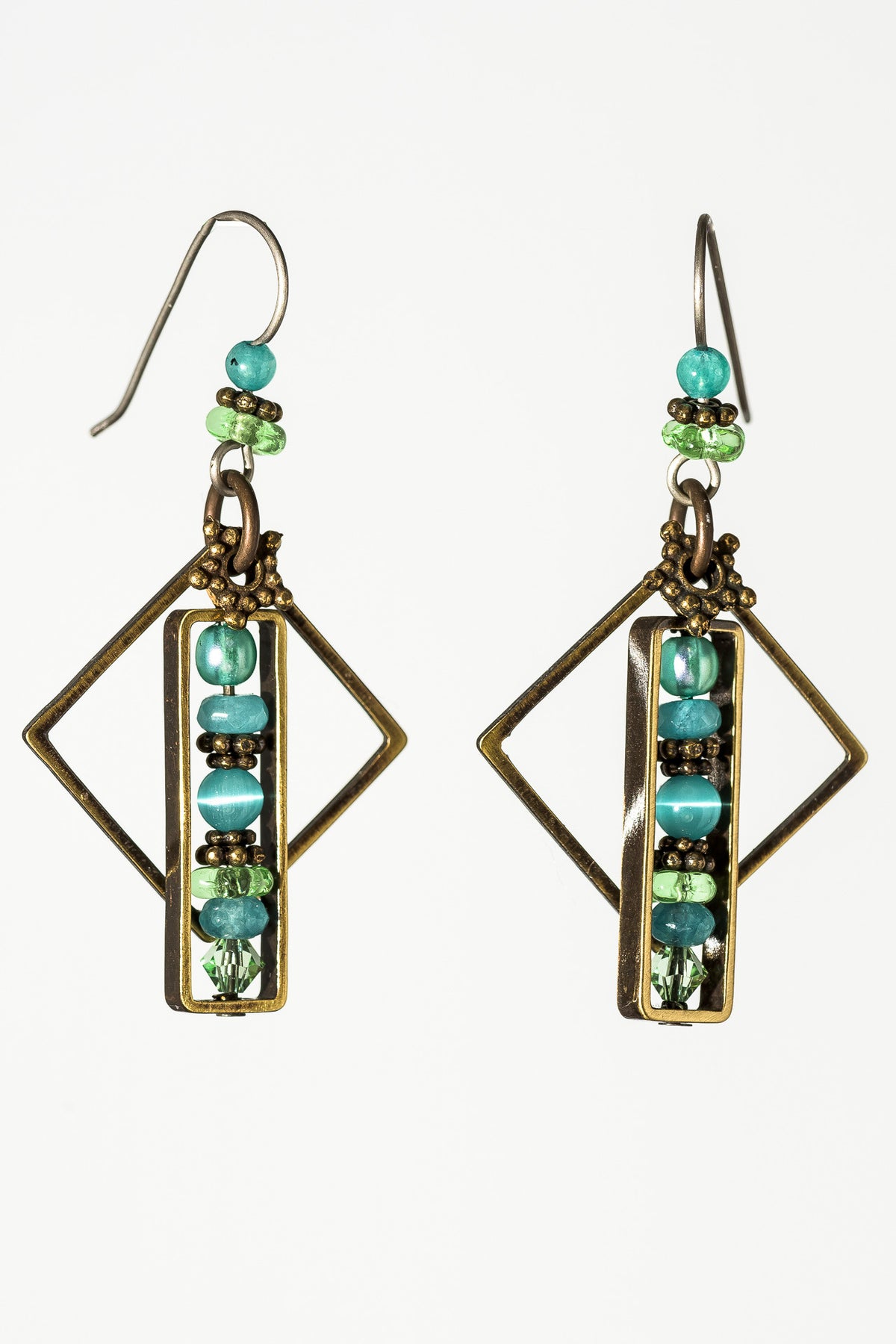 Handmade jewelry, colors like icebergs & emeralds, Solitude by Honica!